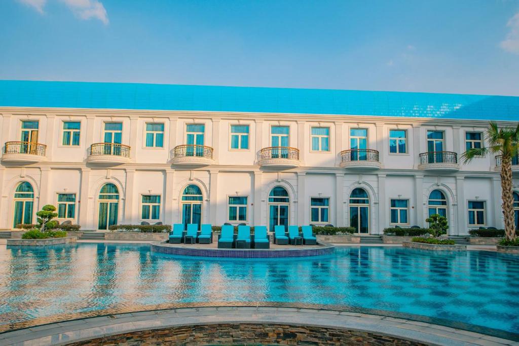 Royal Maxim Palace Kempinski Cairo | Hotel near Police Academy